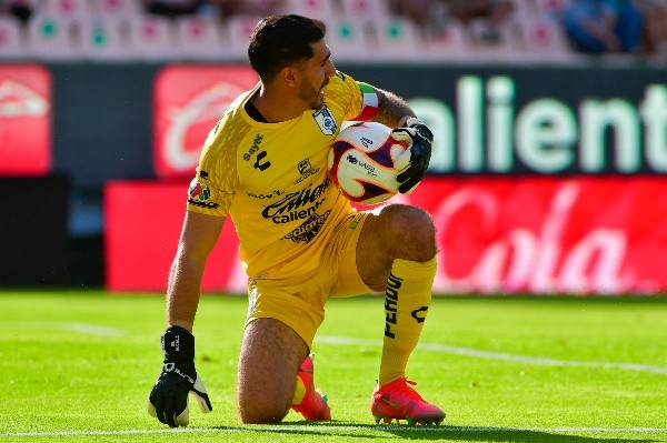 Gil Alcalá se marcha de Pumas UNAM en este mercado de pases y regresa a ...